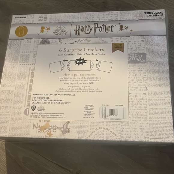 Warner Bros. | Other | Harry Potter Surprise Crackers | Poshmark